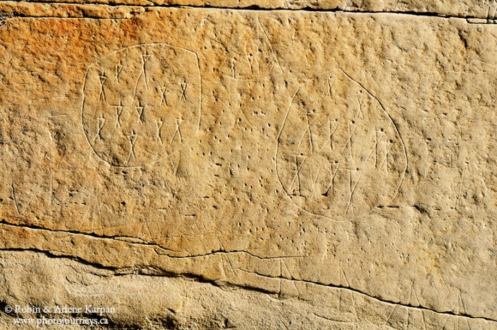 Writing-on-Stone: Rock Art and Hoodoos | Photo Journeys